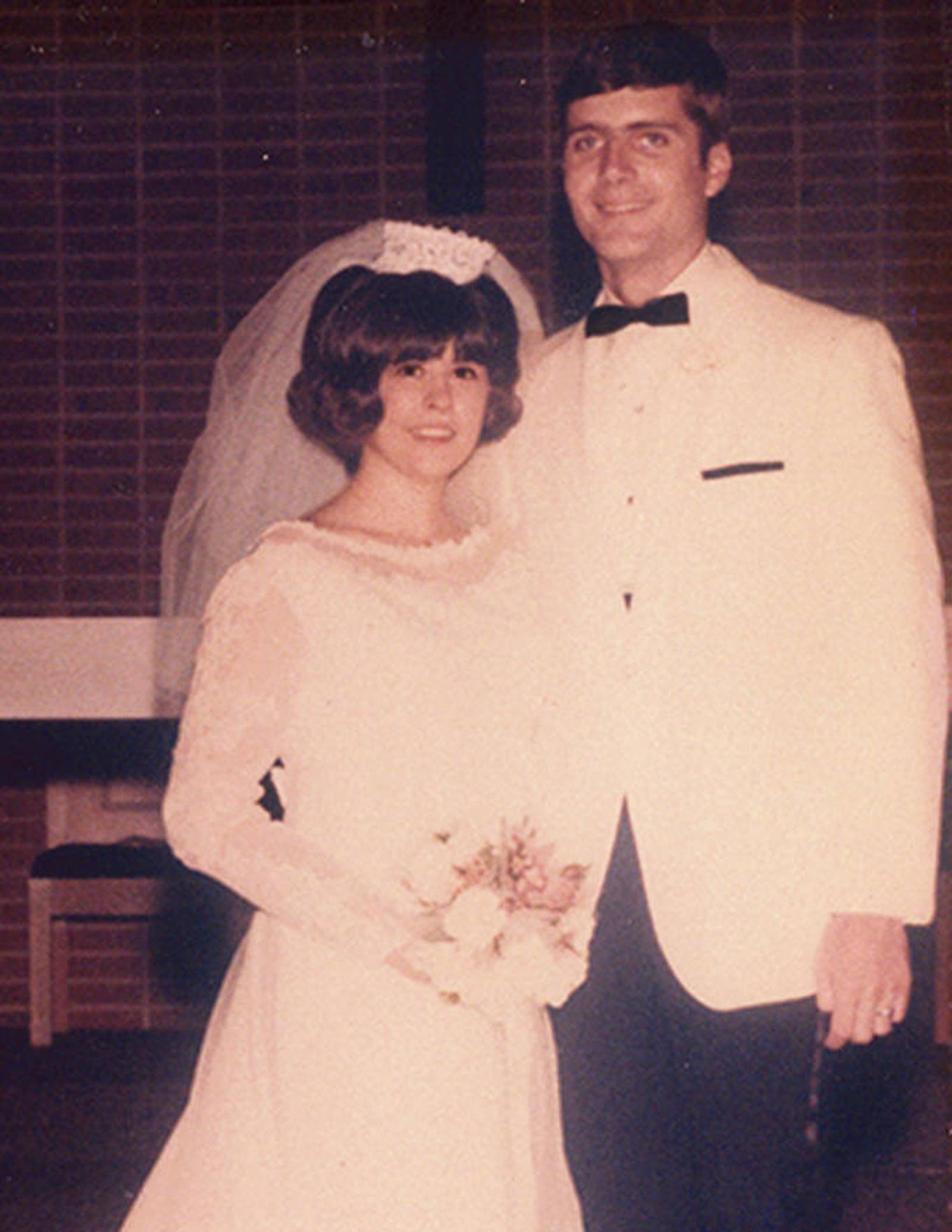 Dunphy anniversary card shower planned – Creston News