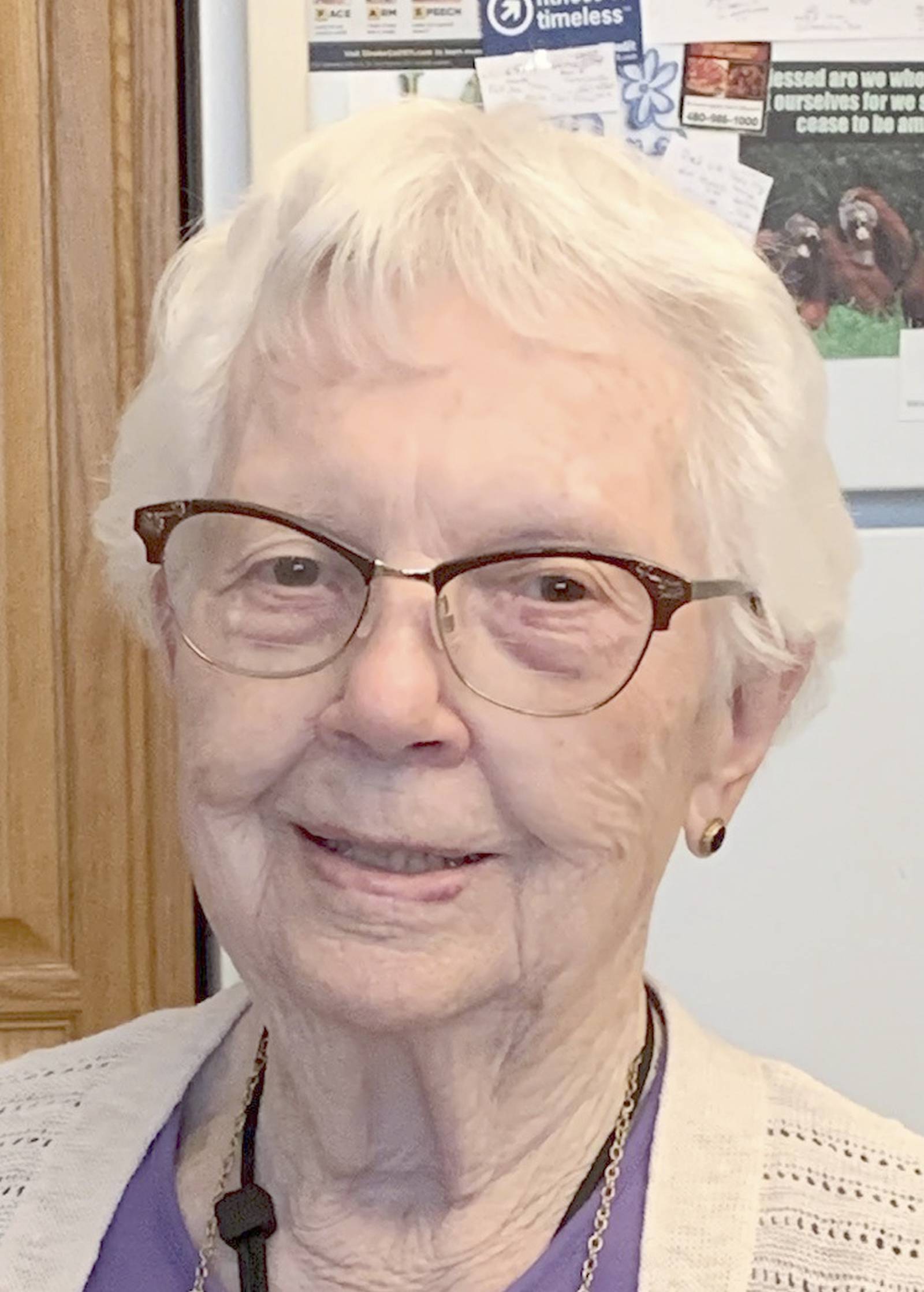 Phyllis J. Hindes – Creston News