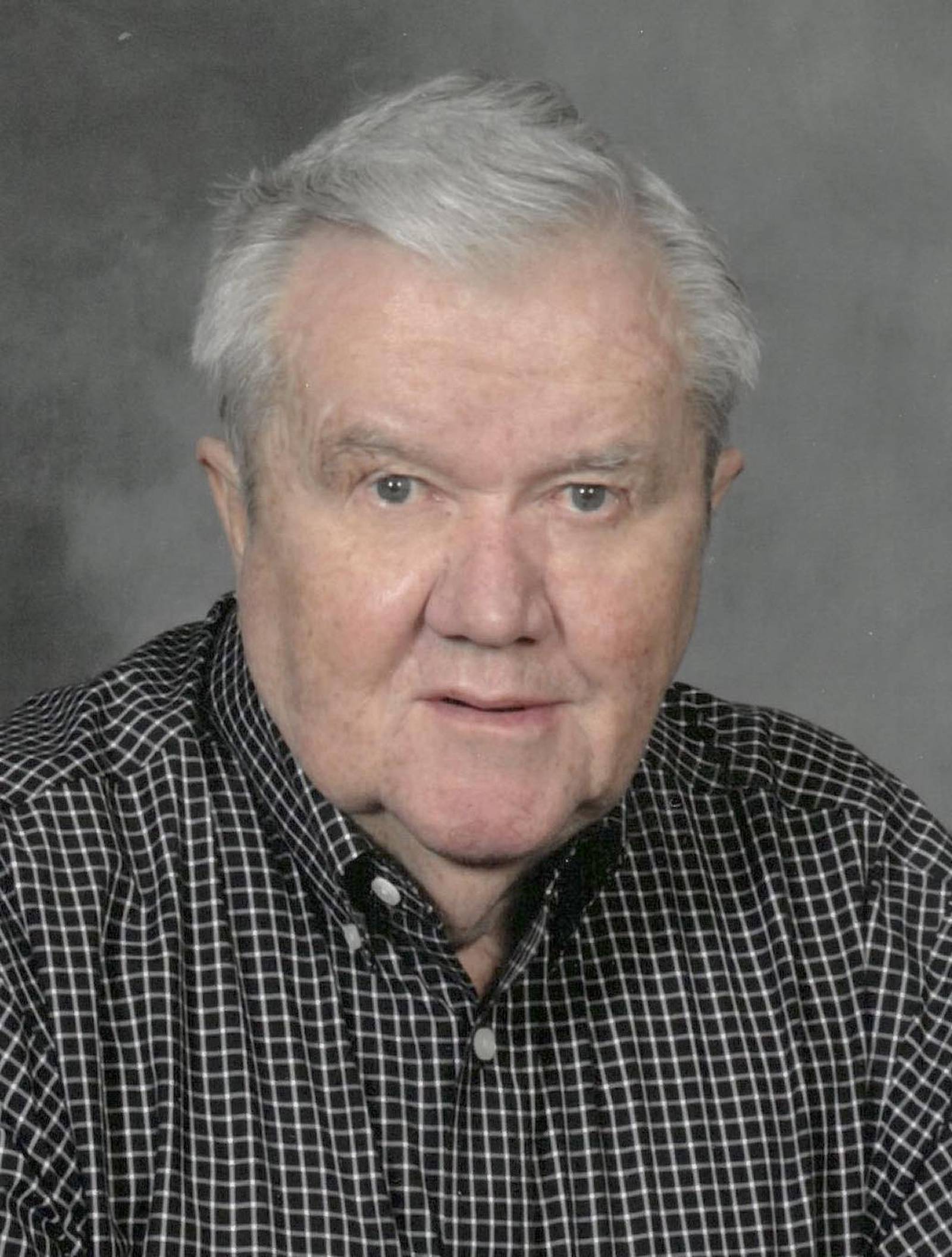 Donald D. Connell – Creston News