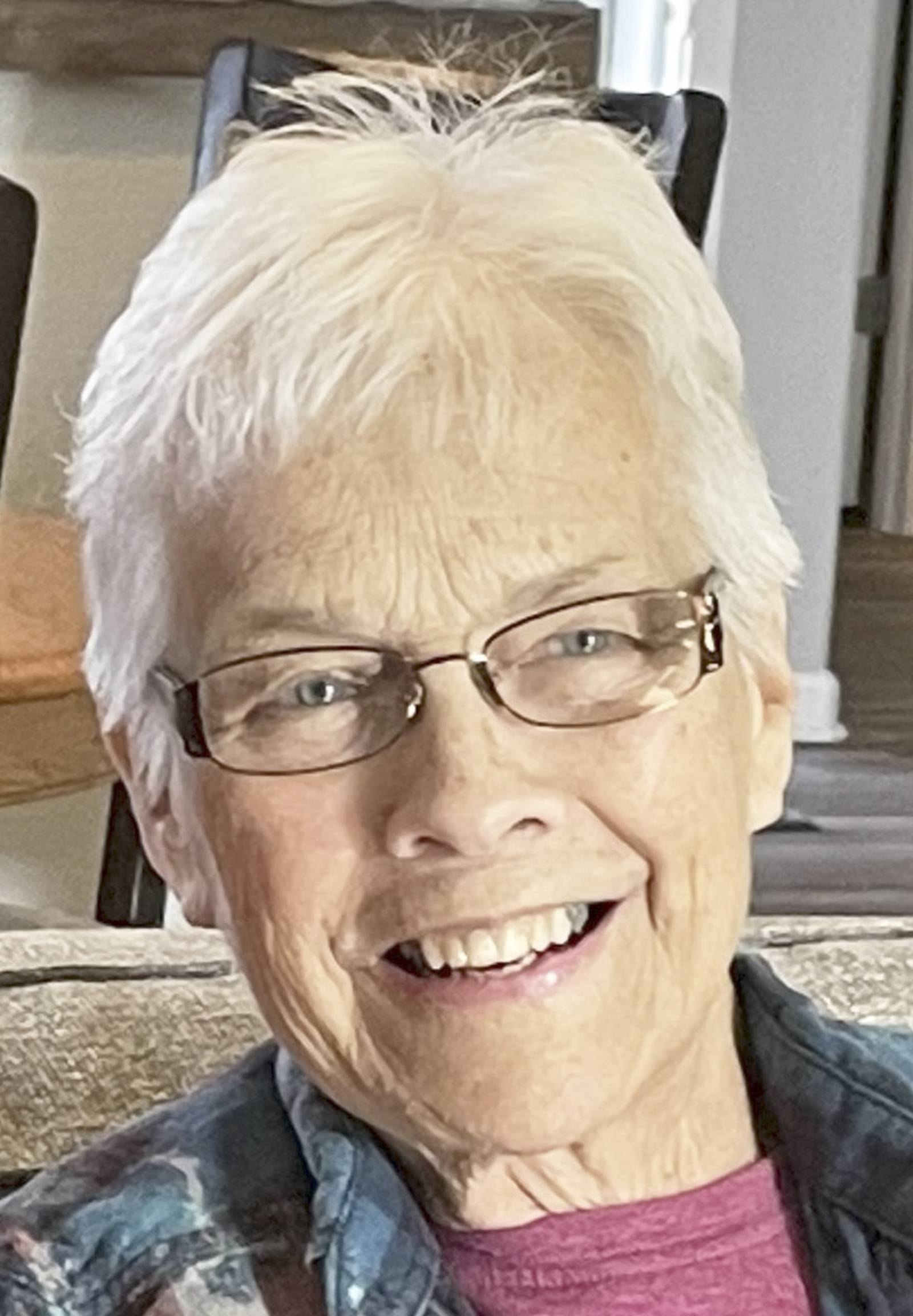 Lois M. Daub – Creston News