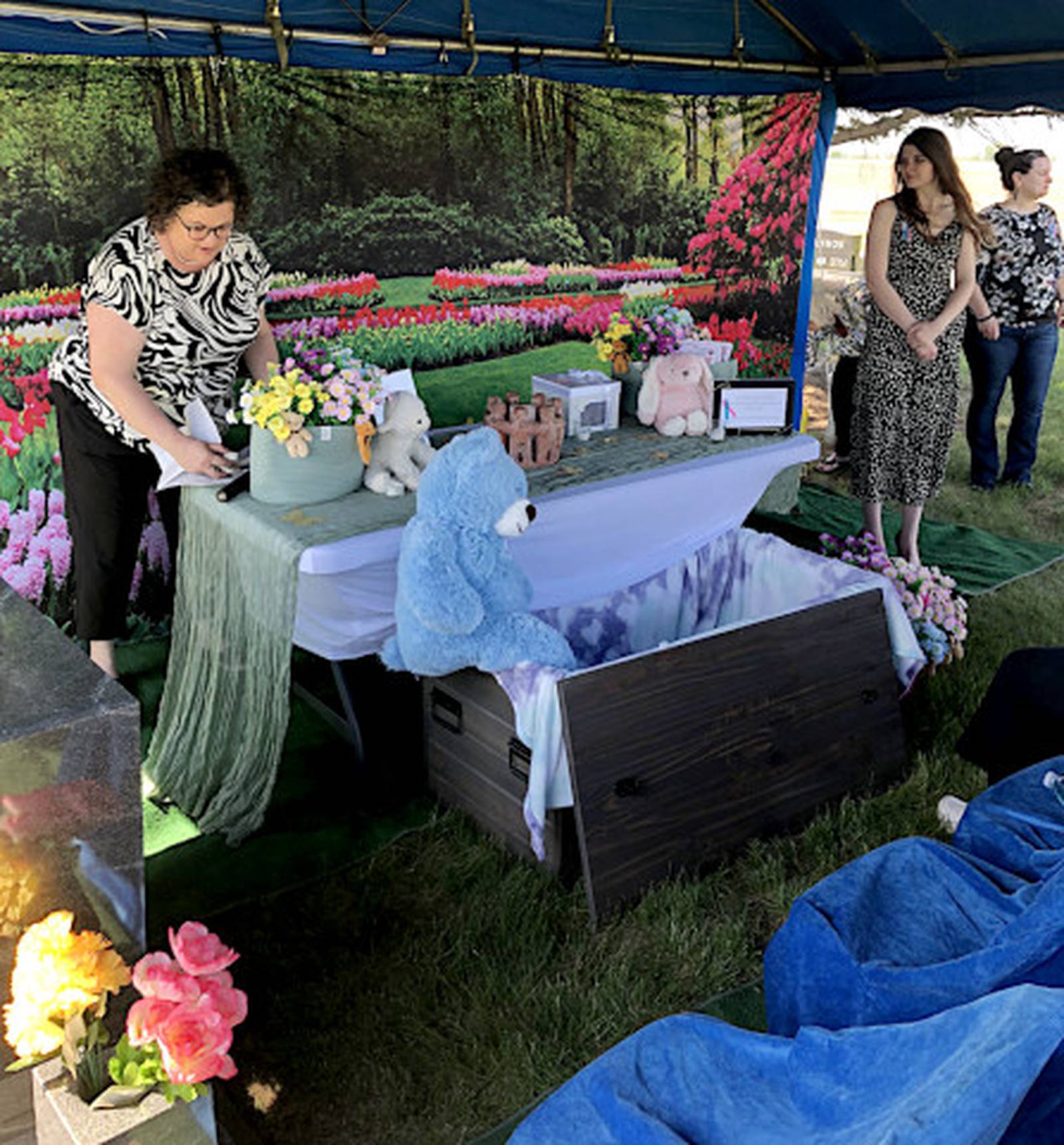 Group helps finds family, dignity for the unclaimed – Creston News