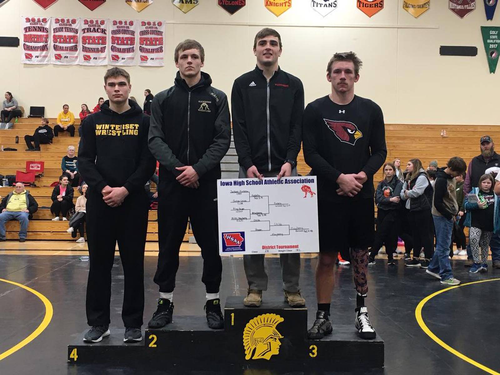 Two Panthers advance to state – Creston News