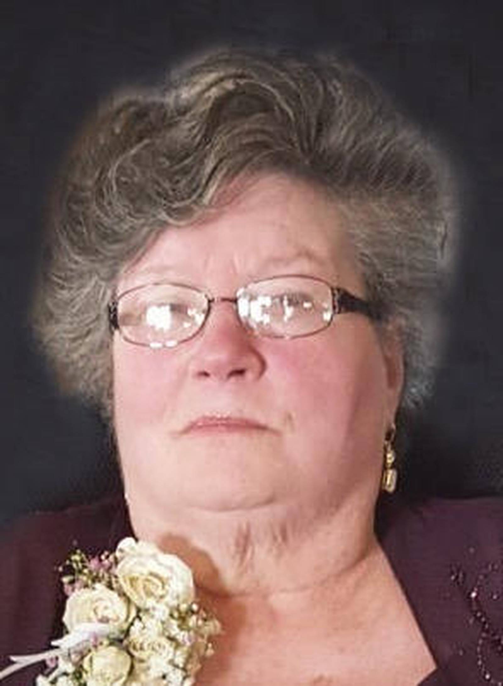 Carolyn Barr – Creston News