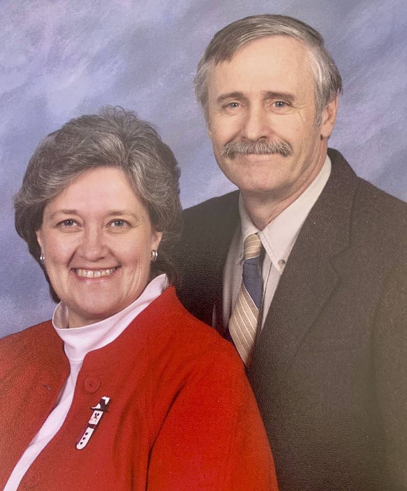 Tripp 50th anniversary card shower planned – Creston News