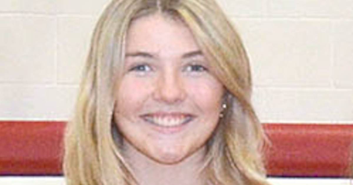Boswell posts double-double in Bulldog loss to Essex – Creston News