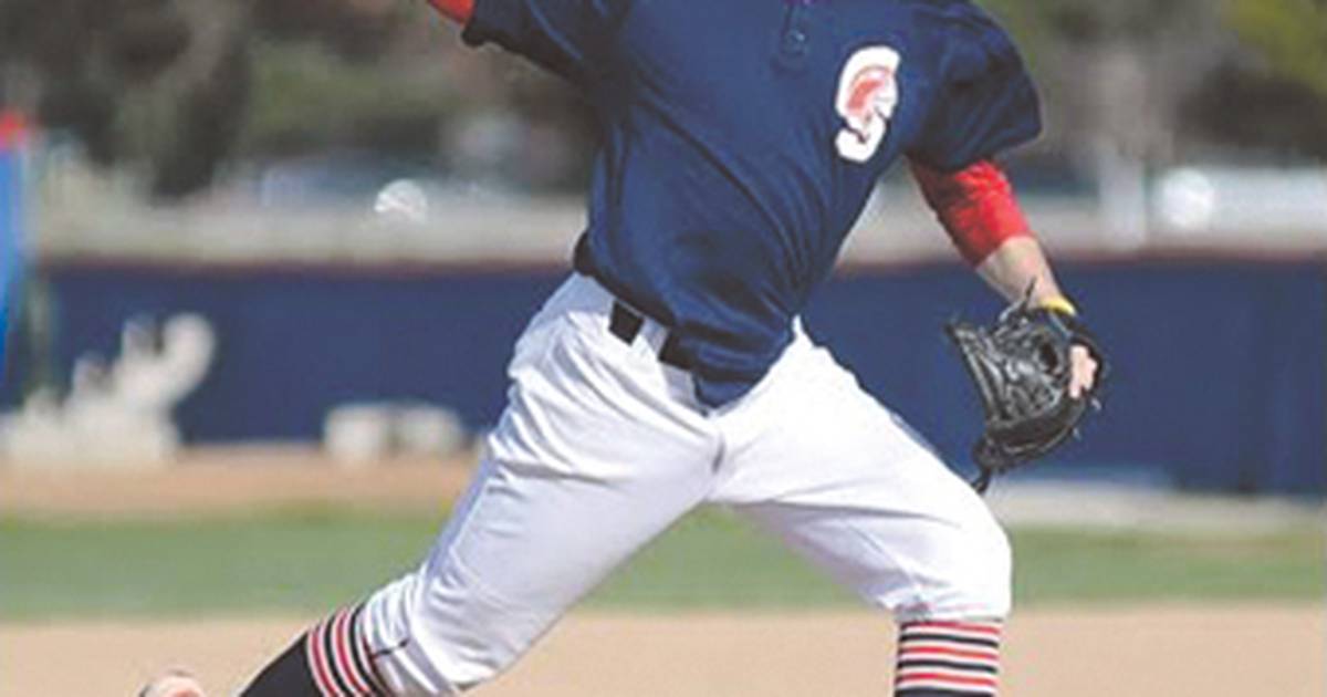 Westphal signs pro contract today – Creston News