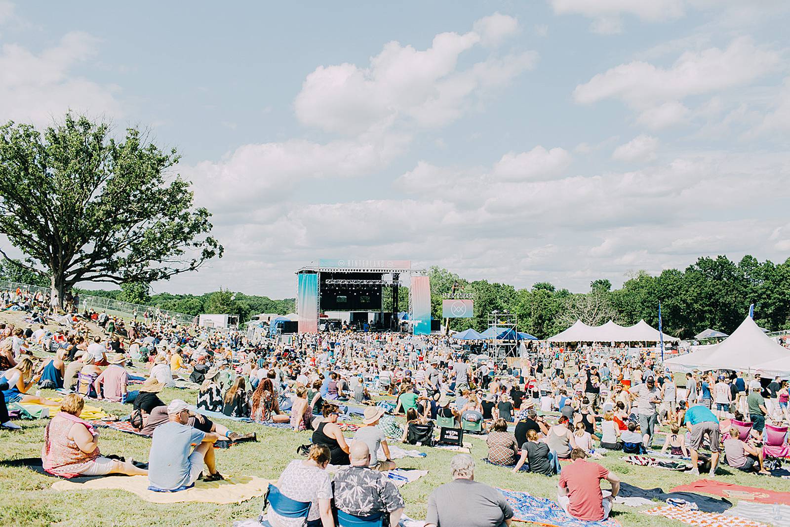 Hinterland merges music festival with rural Iowa – Creston News