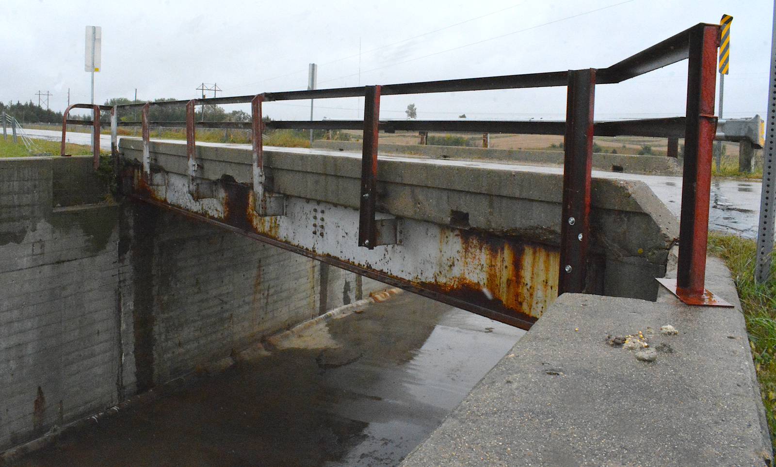 Spillway bridge to receive expansion, trail – Creston News