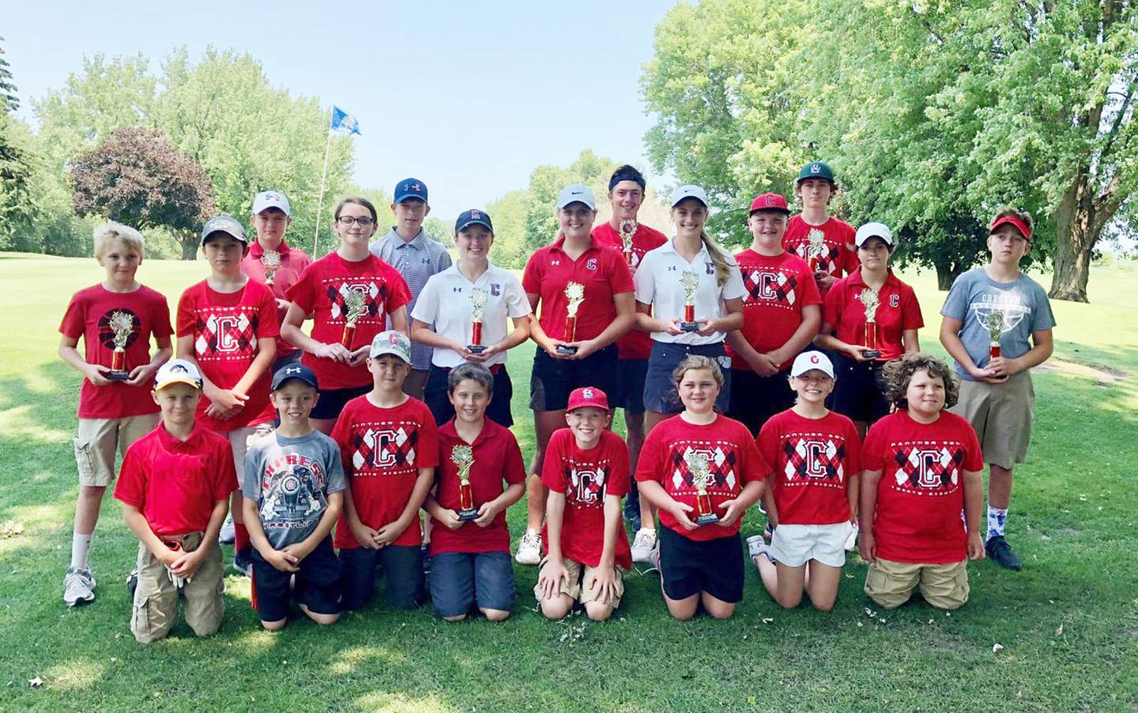 Crestmoor Jr. Golf Club takes 12 trophies – Creston News