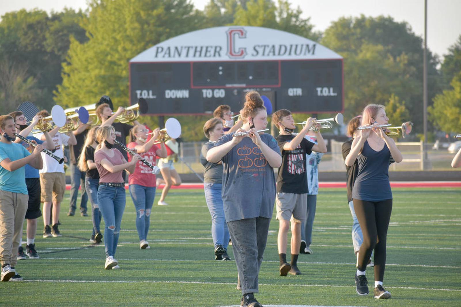 Creston Panthers march on – Creston News