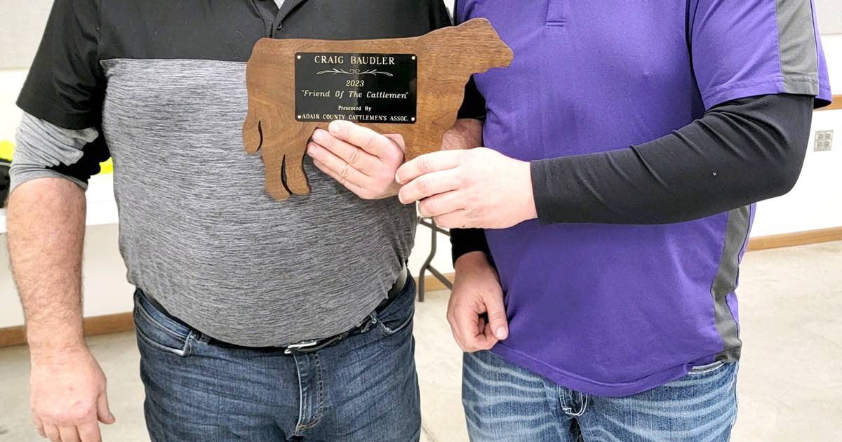 Adair County Cattlemen give awards – Creston News