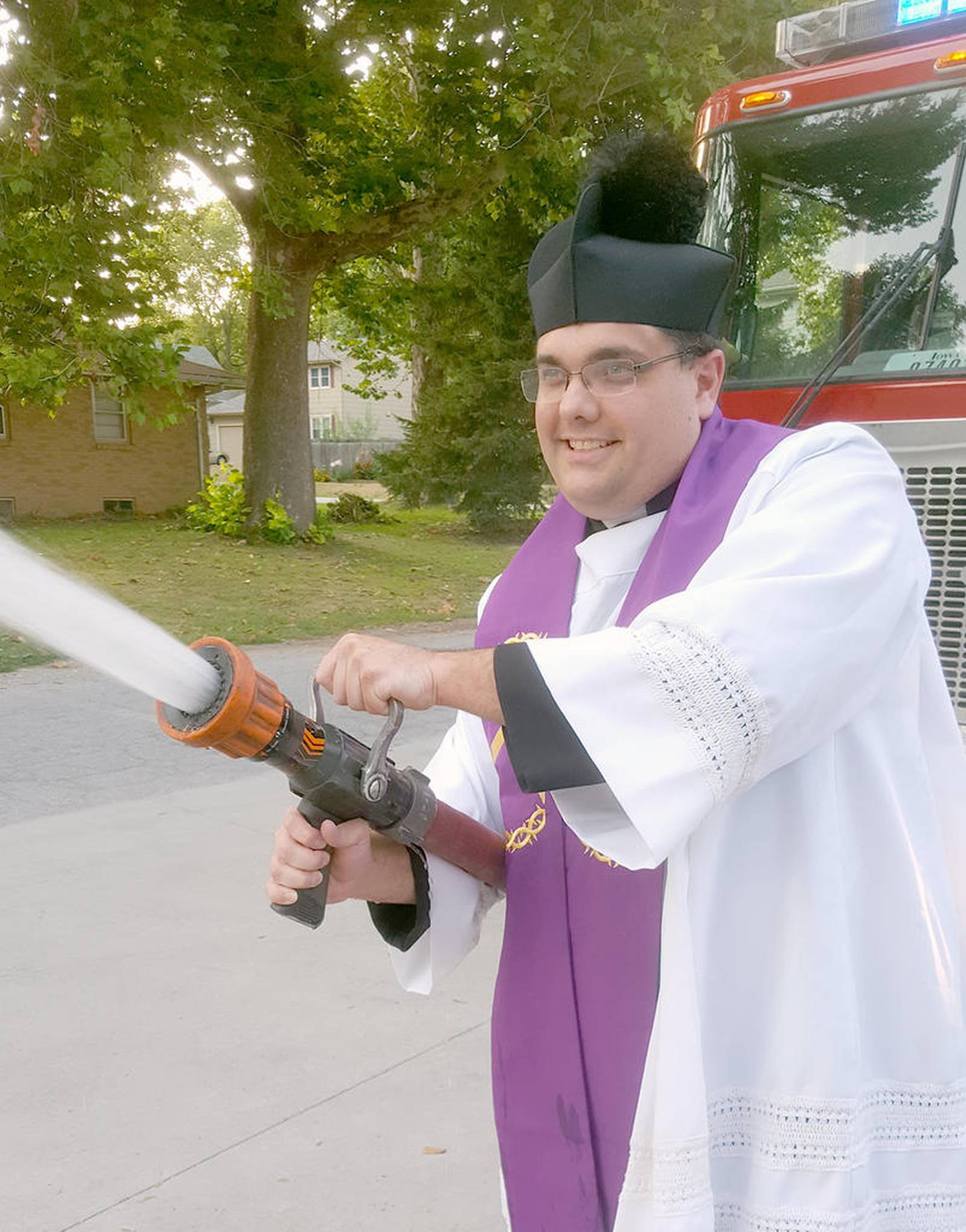 Fr. Westphal offers ‘house blessings’ during ‘this crazy time ...