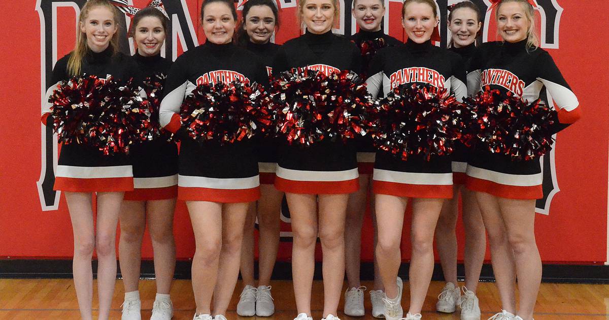 This season's Creston varsity basketball cheerleaders – Creston News