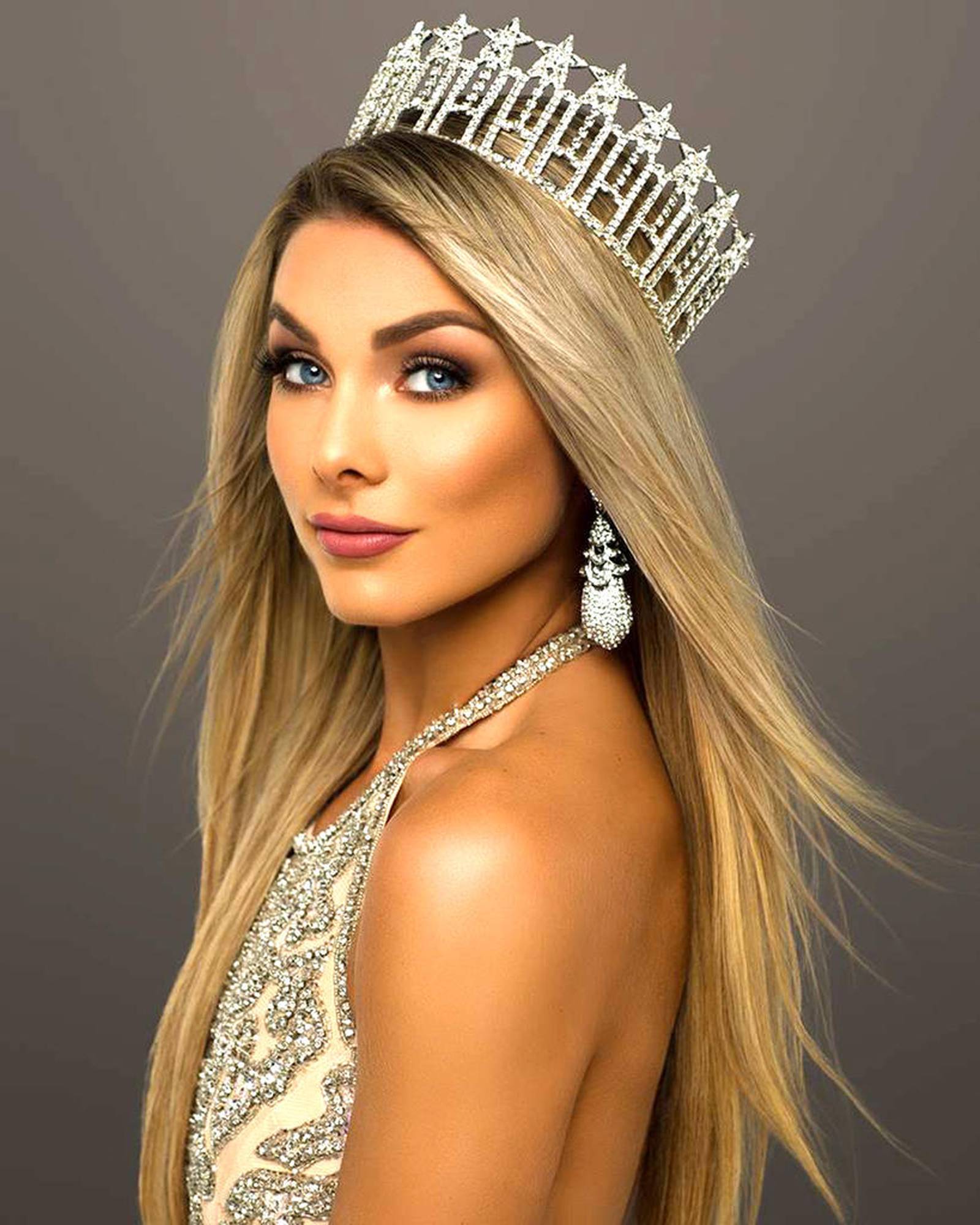 Small town girl pursues big dream – Creston News