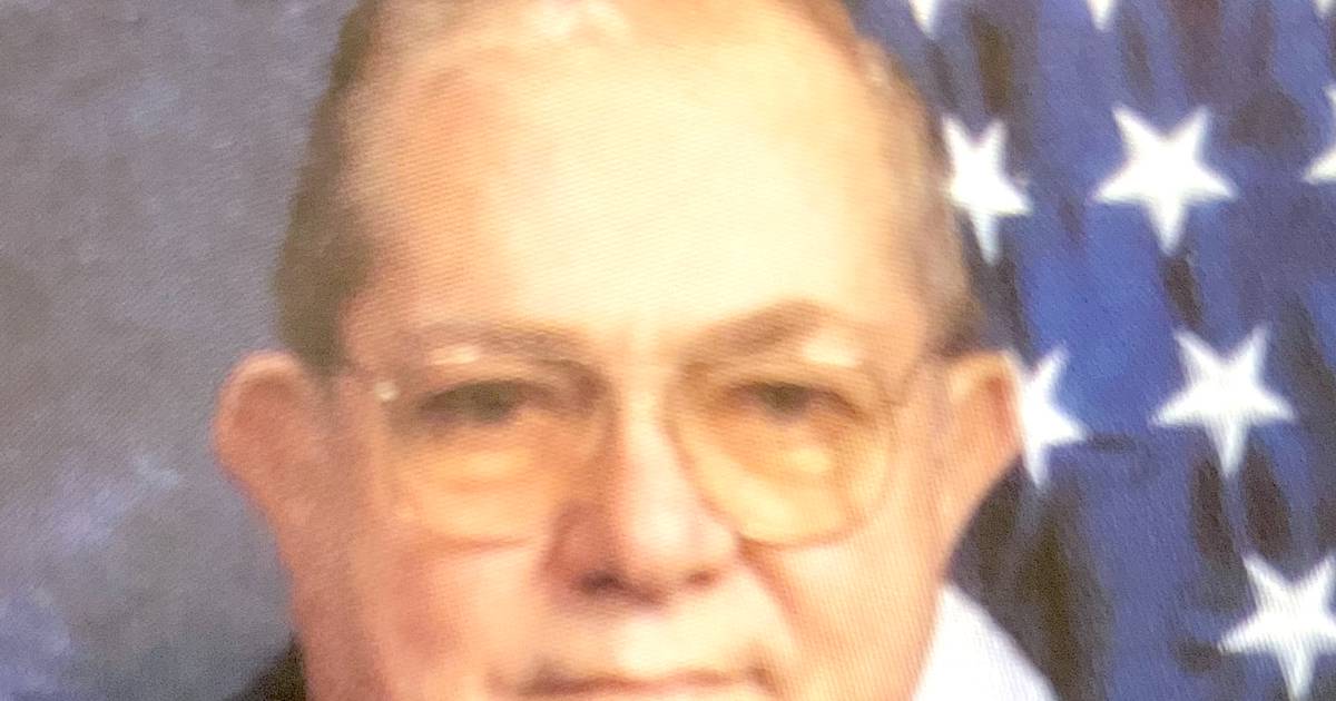 Weis, Harry – Creston News